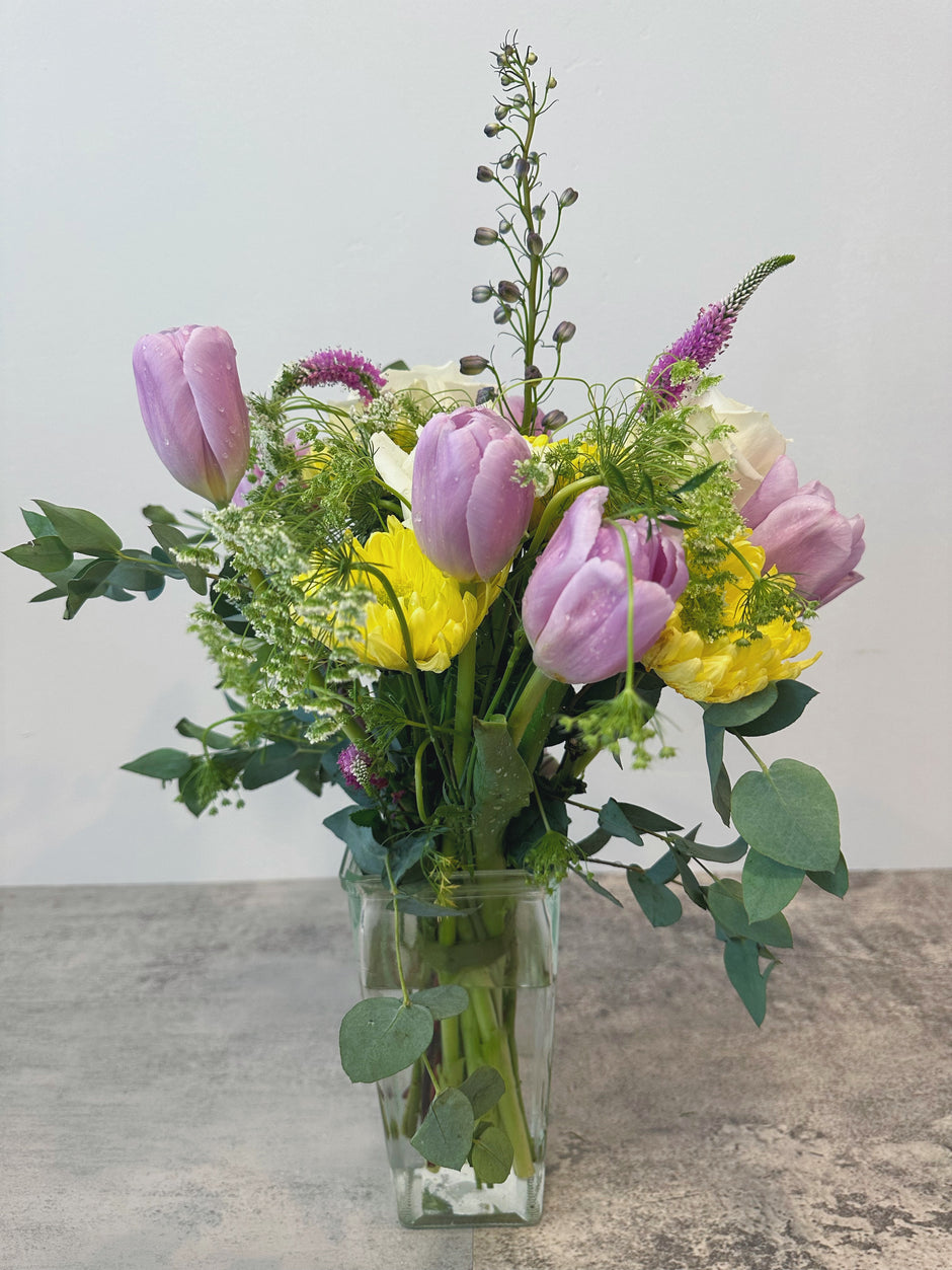 Handcrafted Cocktails and Florals – Sips & Stems